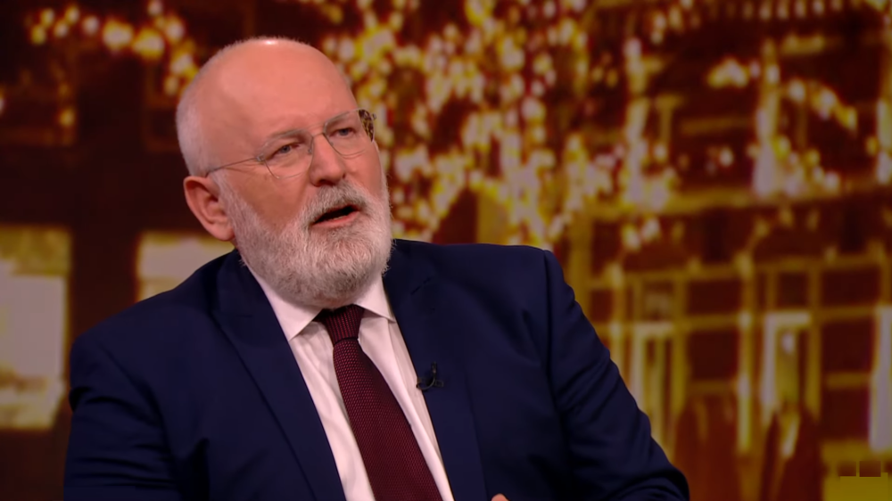 Een 5 voor Frans Timmermans, de Steven Bergwijn van de vaderlandse politiek